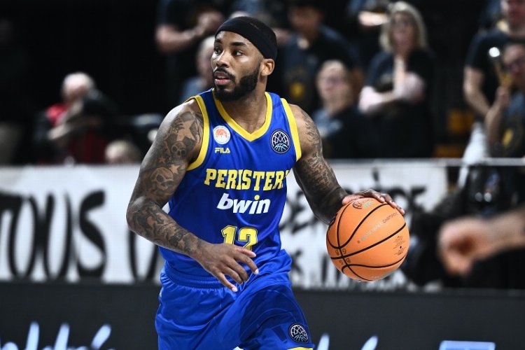 Marcus Denmon yeniden TOFAŞ'ta | Ufuk Gazetesi