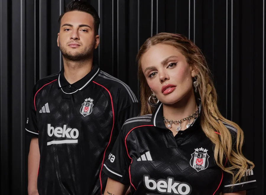 Beşiktaş’ın 2025-26 Sezonu Formaları Tanıtıldı | Ufuk Gazetesi
