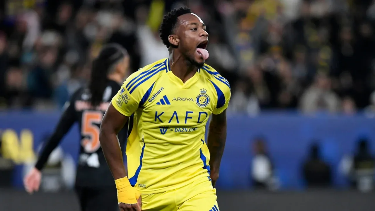 Fenerbahçe’de Jhon Durán Bombası! Kolombiyalı Golcü İstanbul Yolunda ...